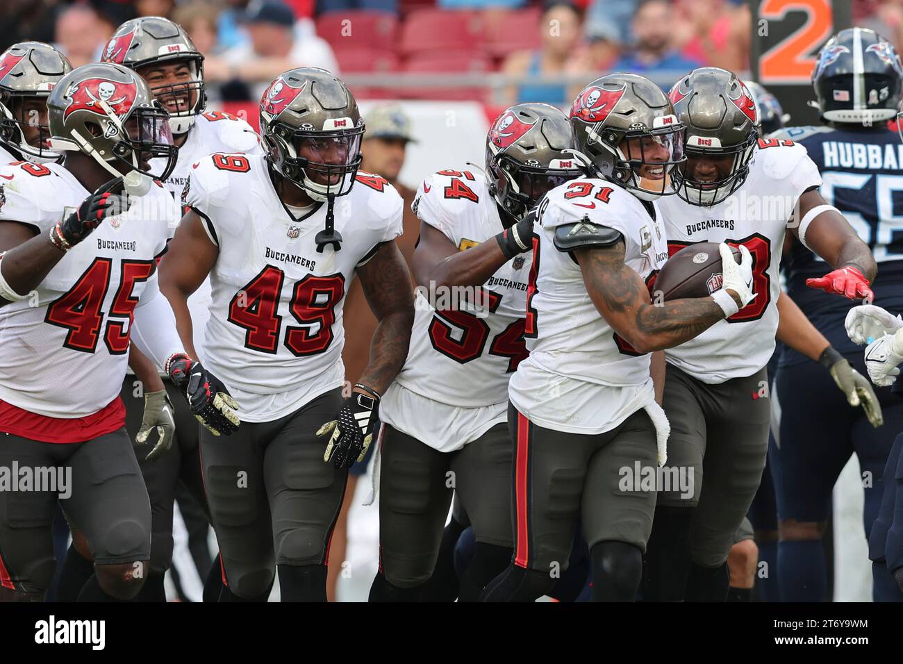 Tampa Bay Buccaneers safety Antoine Winfield Jr. (31) celebrates an ...
