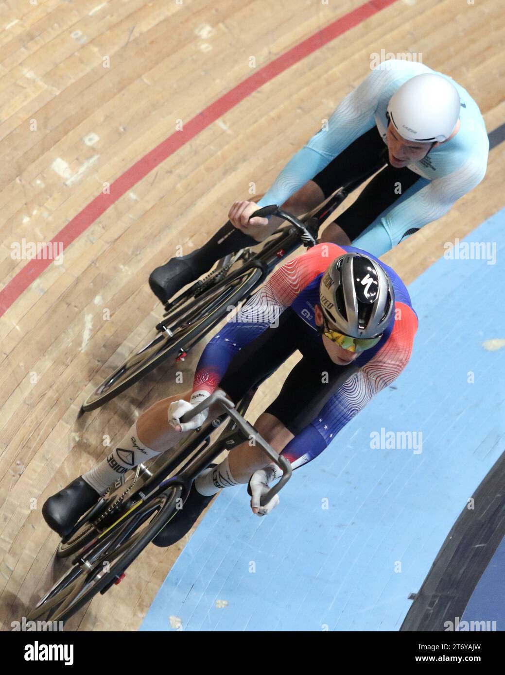 Mens scratch race hi-res stock photography and images - Alamy