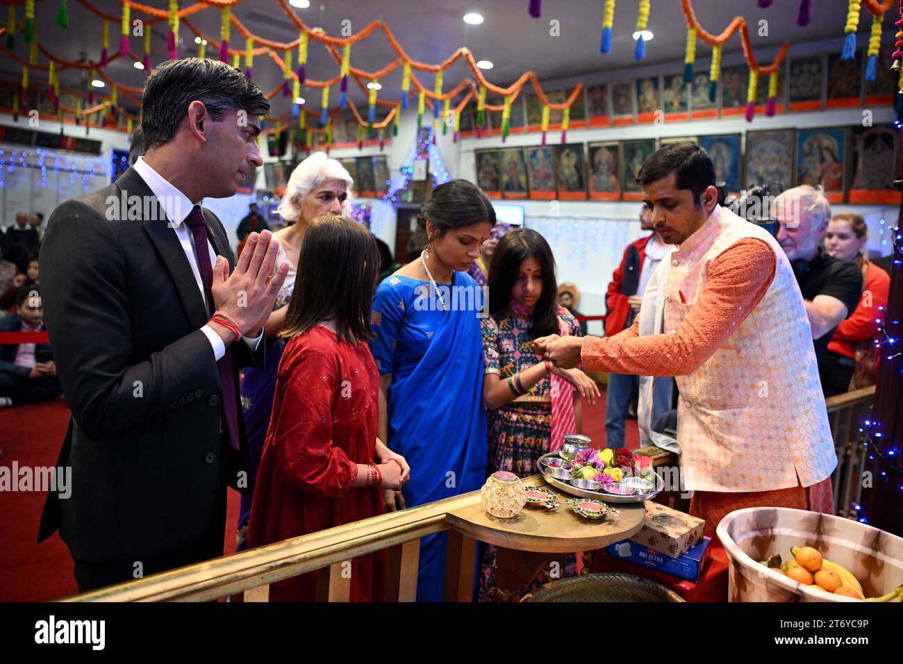 Prime Minister Rishi Sunak with his wife Akshata Murty and daughters ...