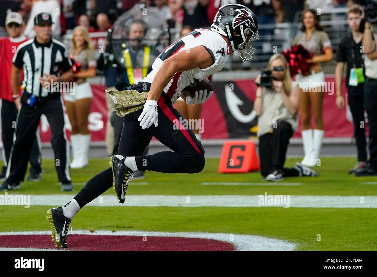 Atlanta Falcons wide receiver Scott Miller (16) runs into the end zone ...