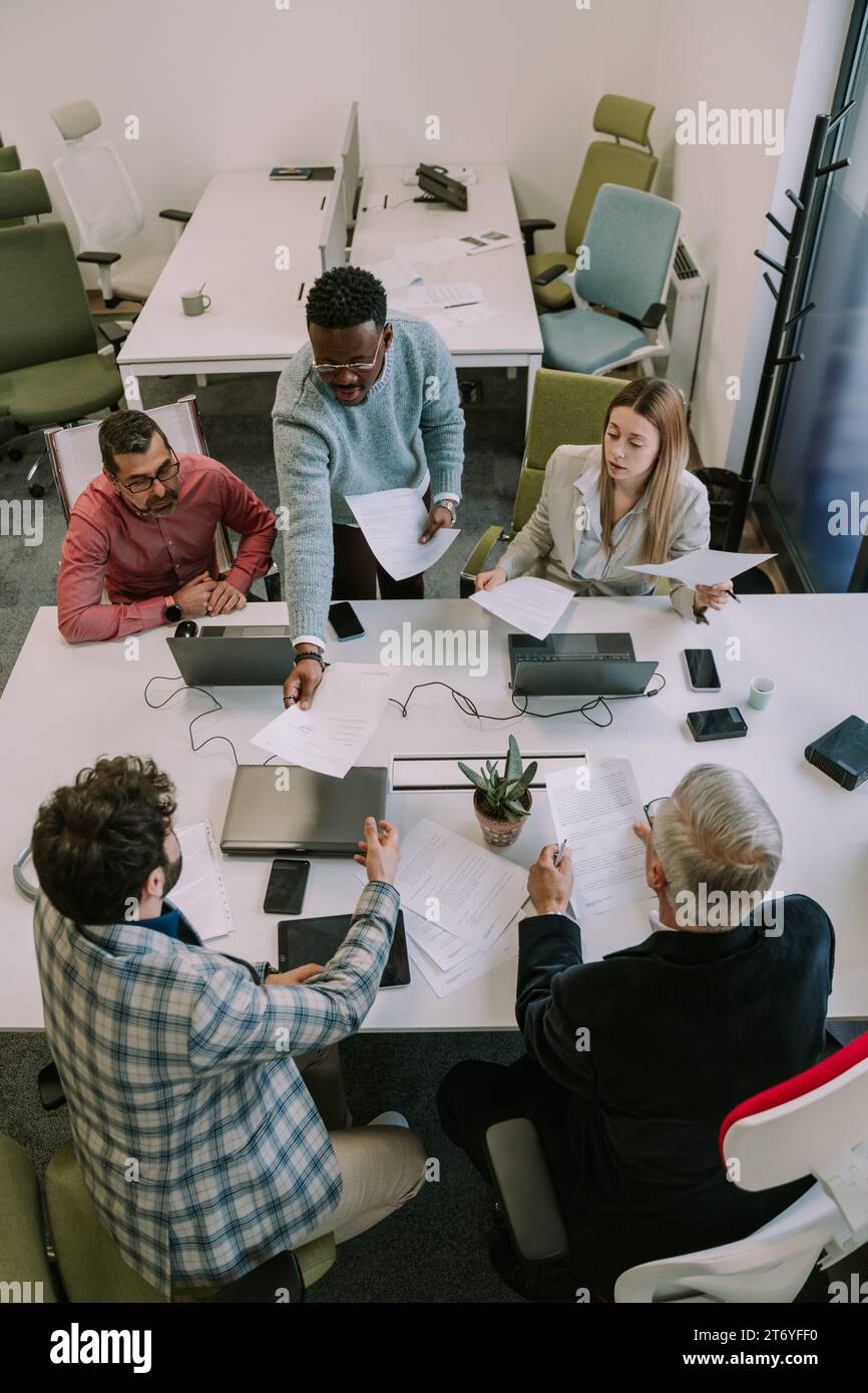 Five eye partners hi-res stock photography and images - Alamy