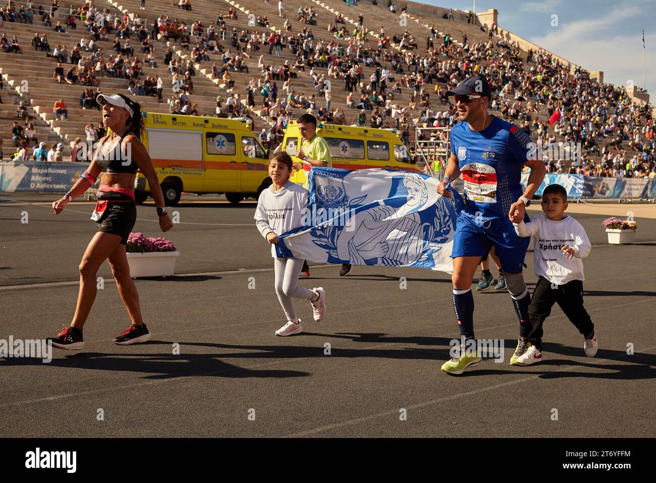 Monumental marathon hi-res stock photography and images - Alamy