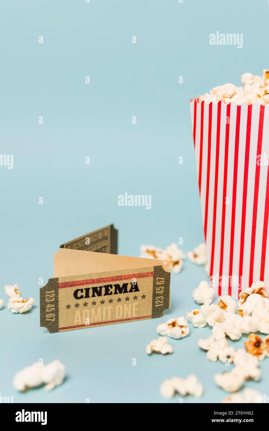 Backdrop cinema hi-res stock photography and images - Alamy