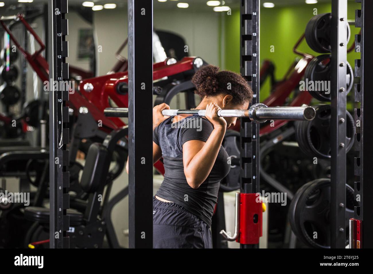 Gym diversity hi-res stock photography and images - Alamy