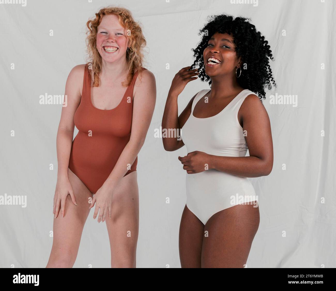 Portrait african blonde young women looking camera Stock Photo - Alamy Portrait african blonde young women looking camera Stock Photo - Alamy