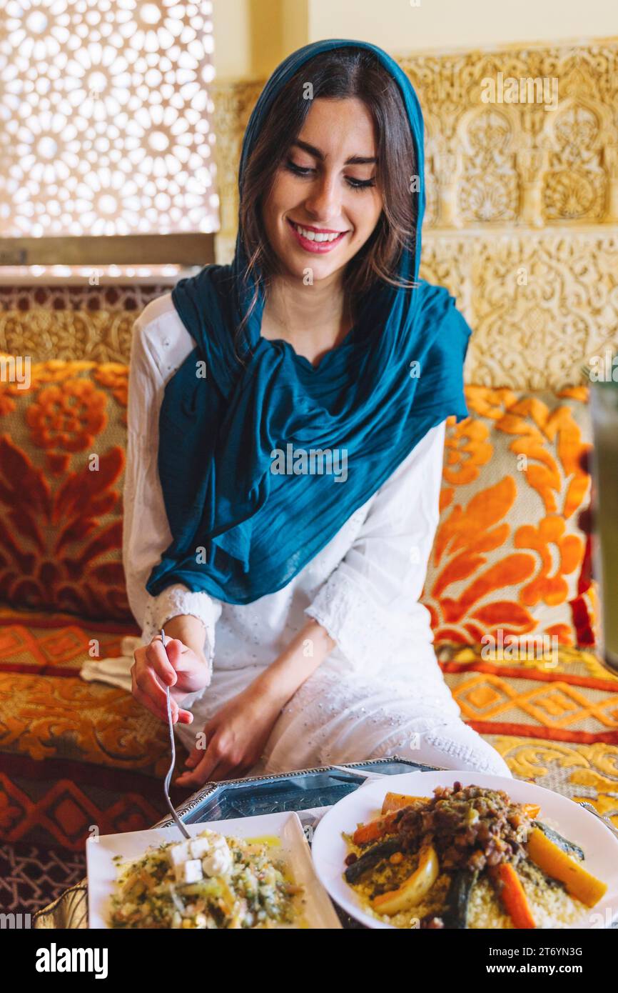 Traditional arabian restaurant hi-res stock photography and images - Alamy