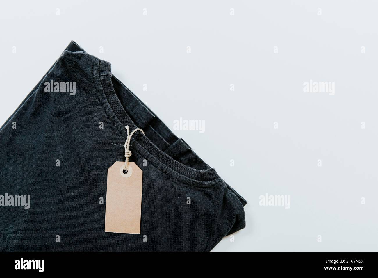 Plain black t shirt hi-res stock photography and images - Alamy