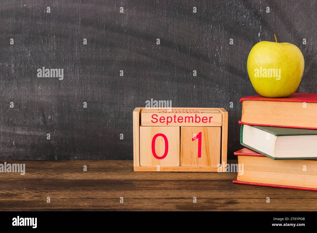 Educational calendar hi-res stock photography and images - Alamy