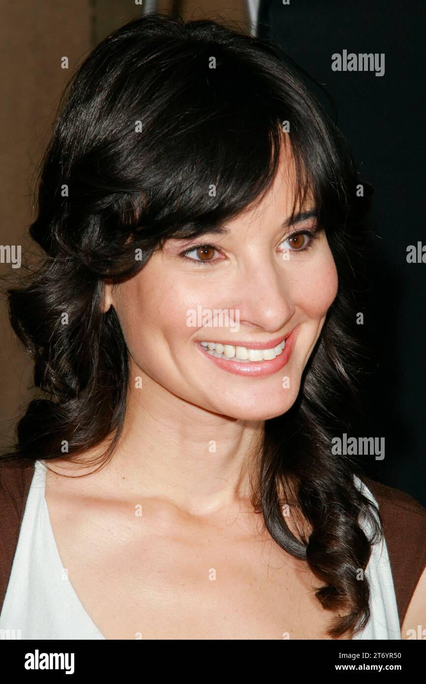 Alison becker hi-res stock photography and images - Alamy