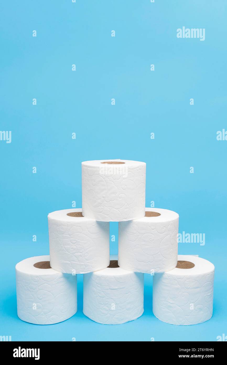 Pyramid shape cutout hi-res stock photography and images - Alamy