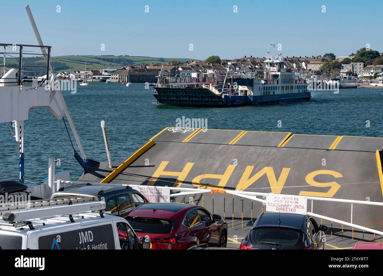 Border between devon and cornwall hi-res stock photography and images ...