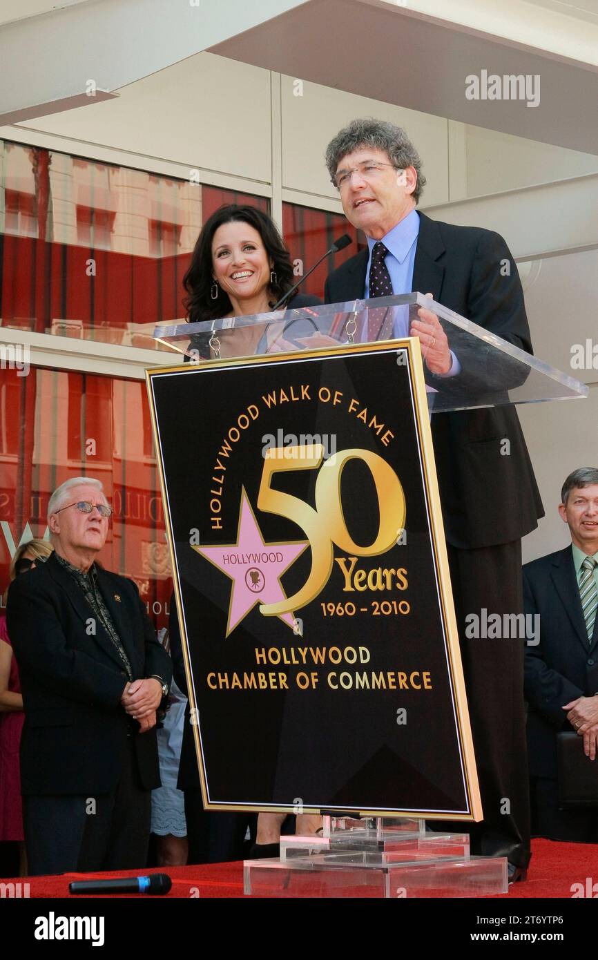 Julia Louis-Dreyfus and Alan Horn at the Hollywood Chamber of Commerce ...