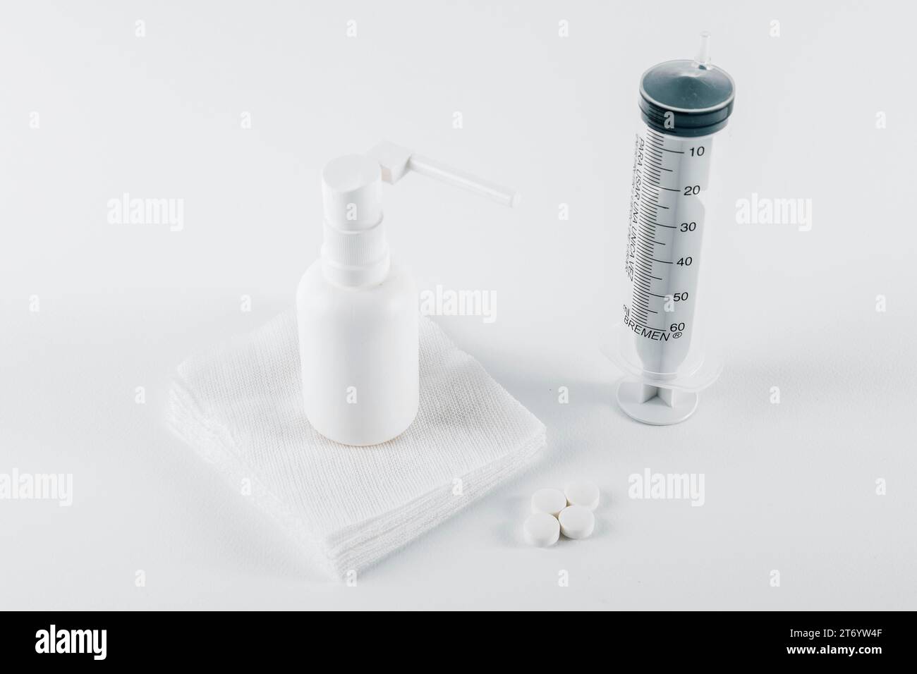 Pills white balloon spray medical gauze empty syringe treatment white ...
