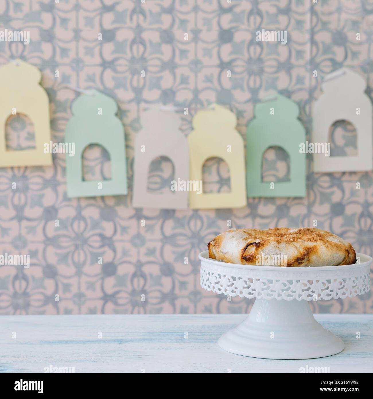 Ramadan decor hi-res stock photography and images - Alamy