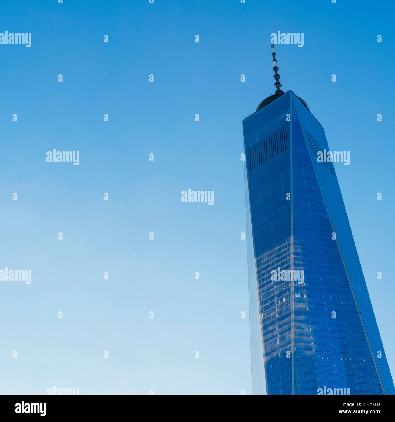 View one world trade center tower Stock Photo - Alamy