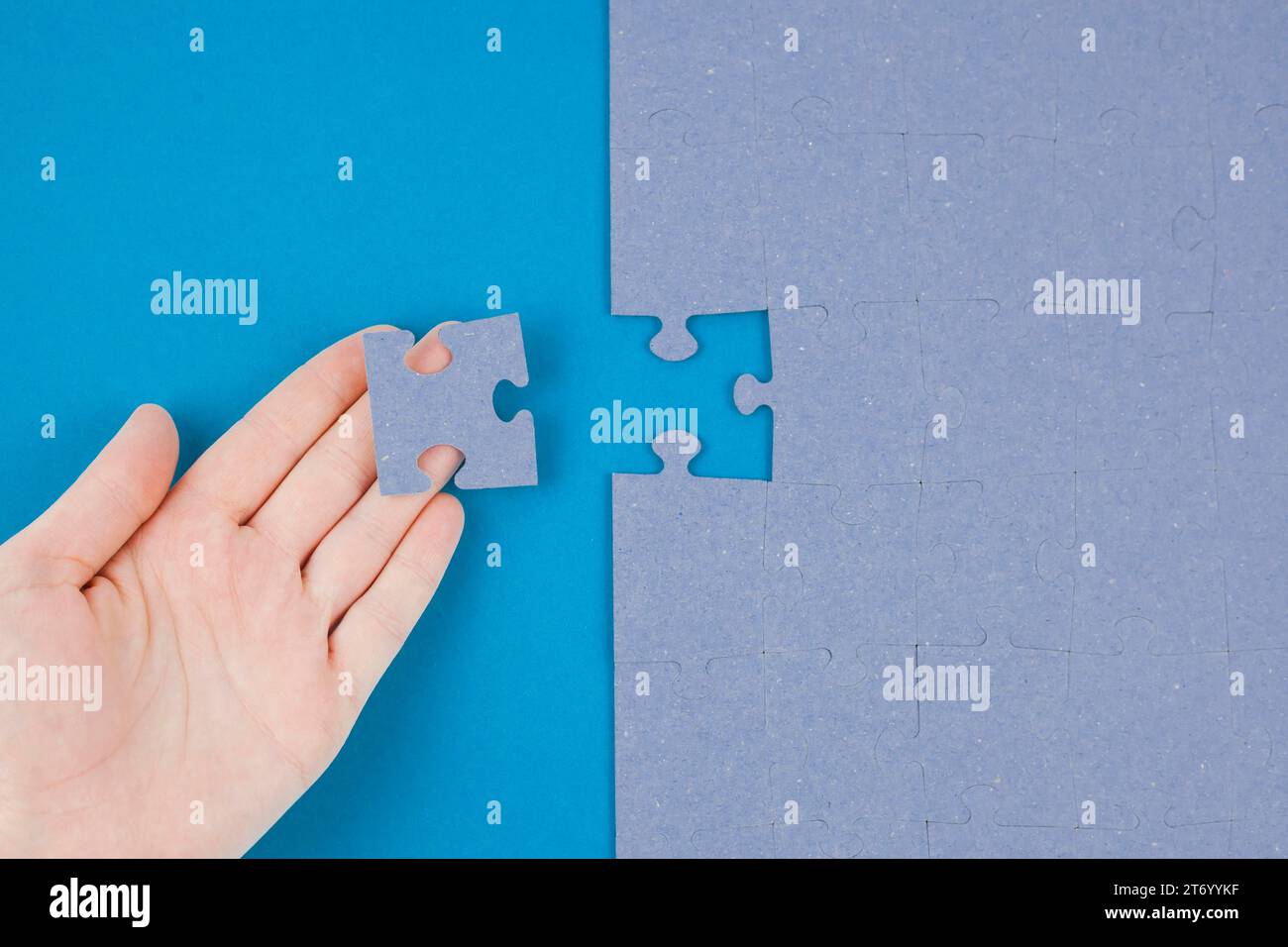 Business partner concept puzzle hi-res stock photography and images - Alamy