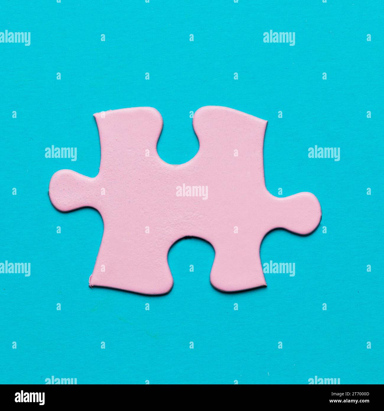 Close up jigsaw hi-res stock photography and images - Alamy