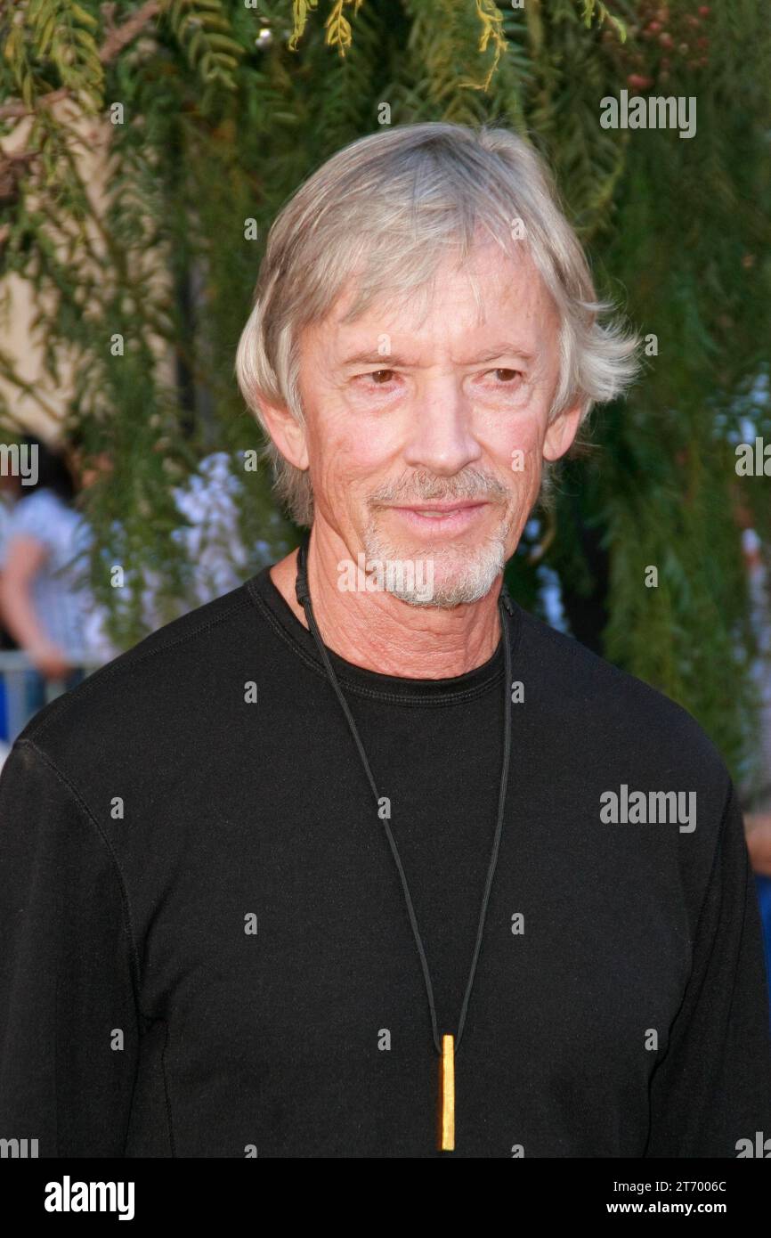 Scott Glenn at the premiere of "Legend of the Guardians: The Owls of Ga ...