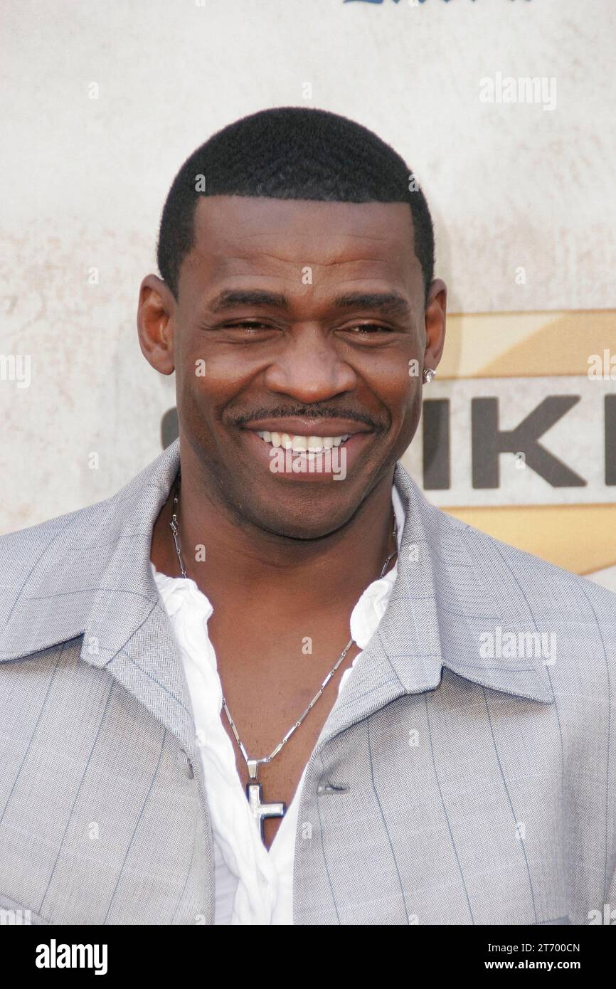 Michael Irvin at the 4th Annual Spike TV "Guy's Choice" Awards ...