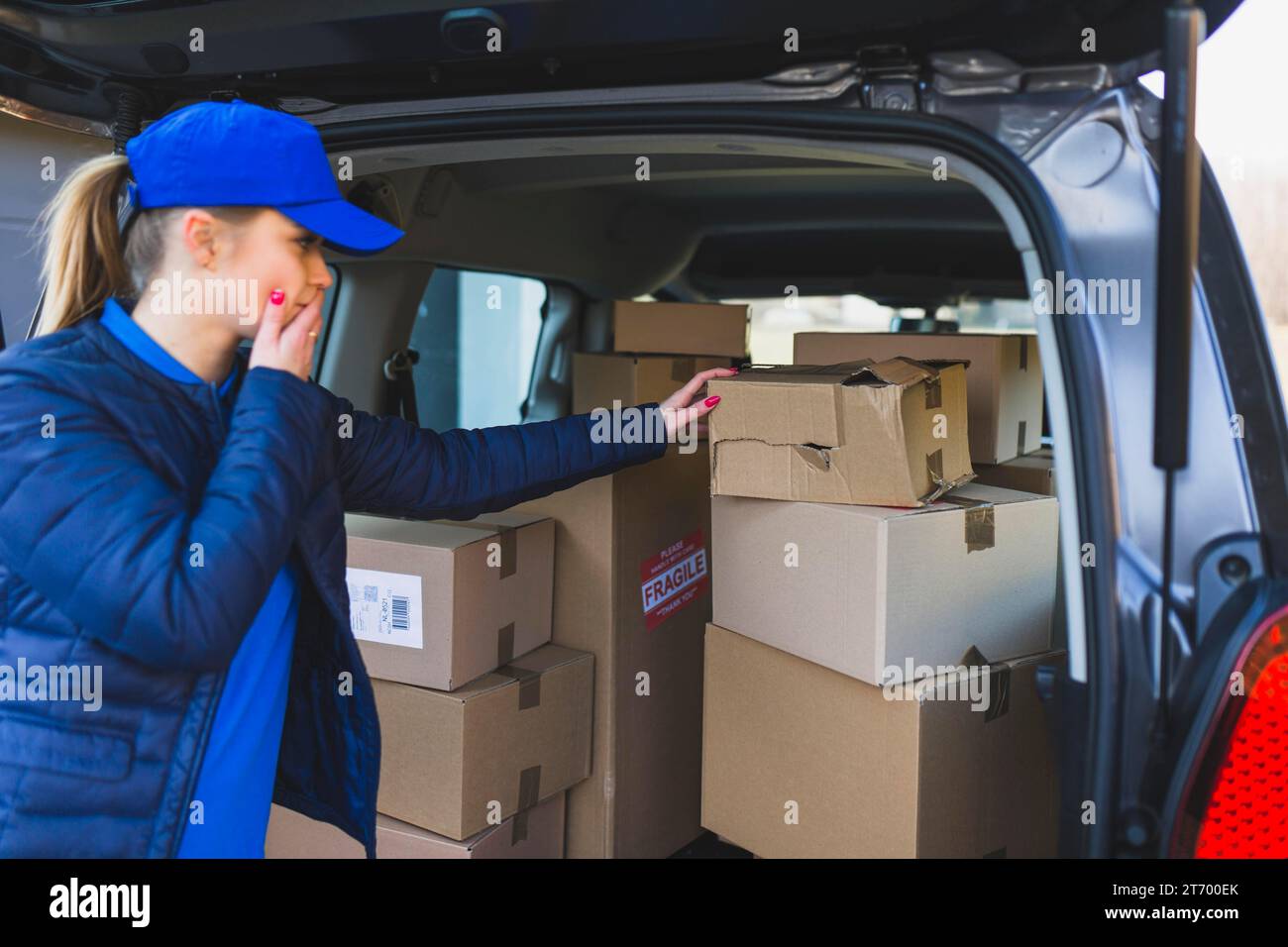 Delivery problems hi-res stock photography and images - Alamy