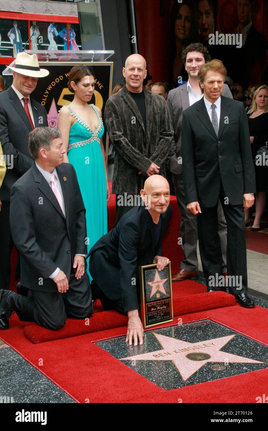 Ben kingsley and guests hi-res stock photography and images - Alamy
