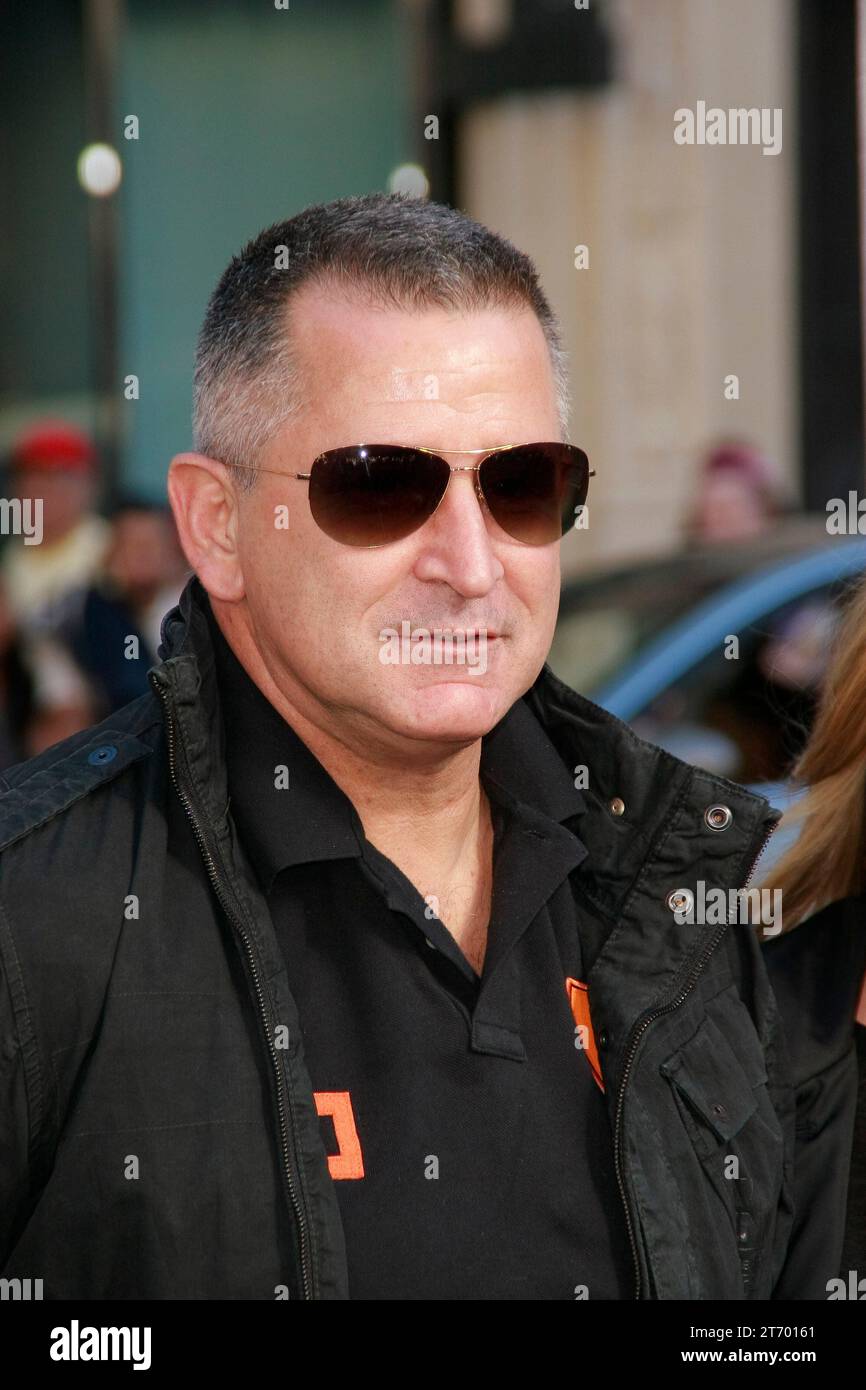 Anthony LaPaglia at the premiere of "Legend of the Guardians: The Owls ...