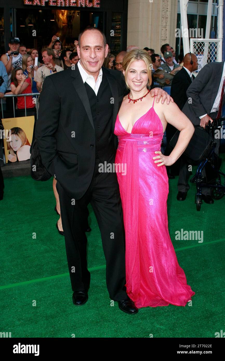 Debbie serrano and nestor serrano hi-res stock photography and images ...