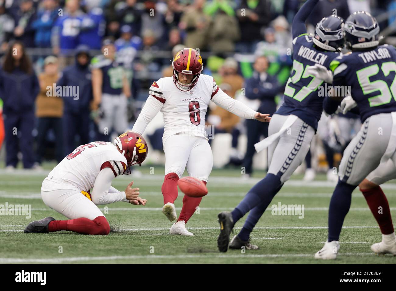 Washington Commanders place kicker Joey Slye (6) kicks a filed goal in ...
