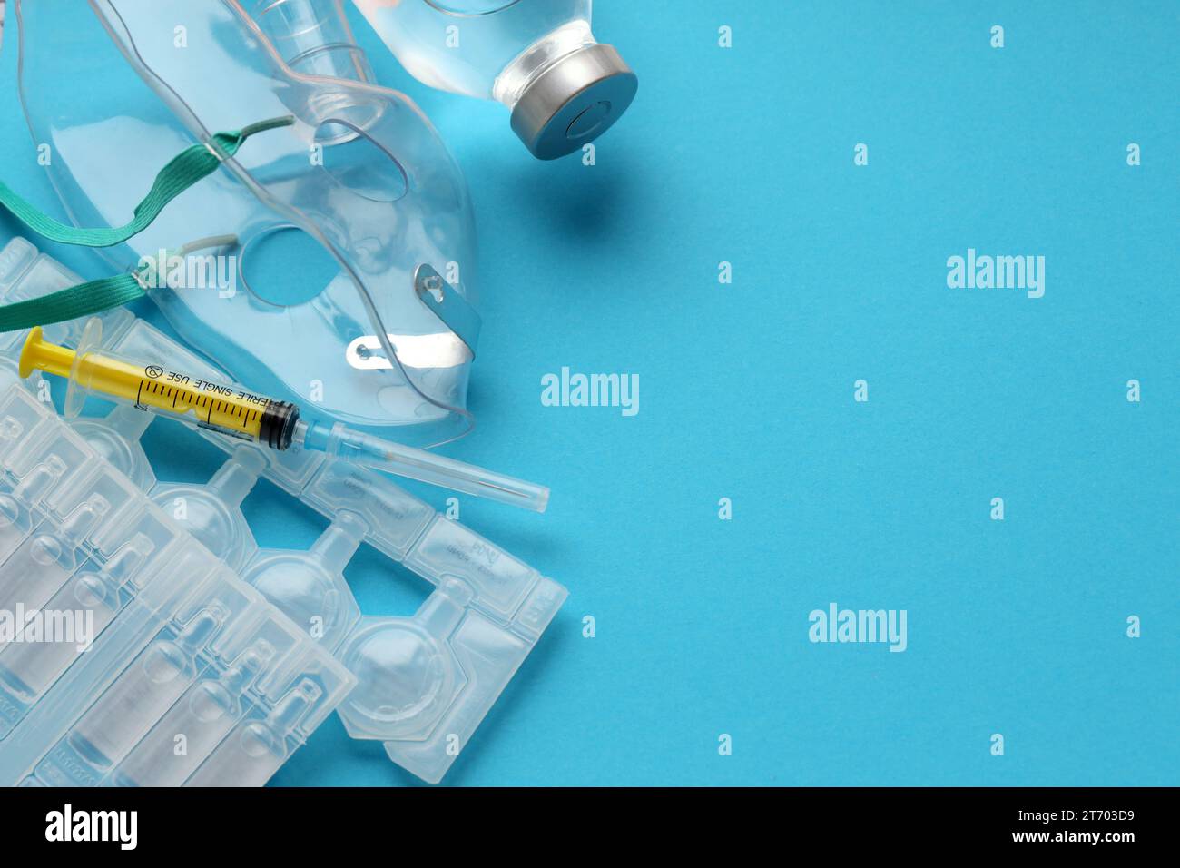 Coronavirus treatment concept. A medical face mask nebulizer for ...