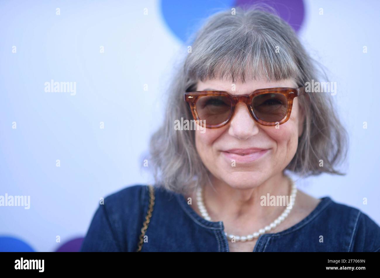 Mindy Cohn arrives at the Lights! Camera! Ante Up! Celebrity Poker ...