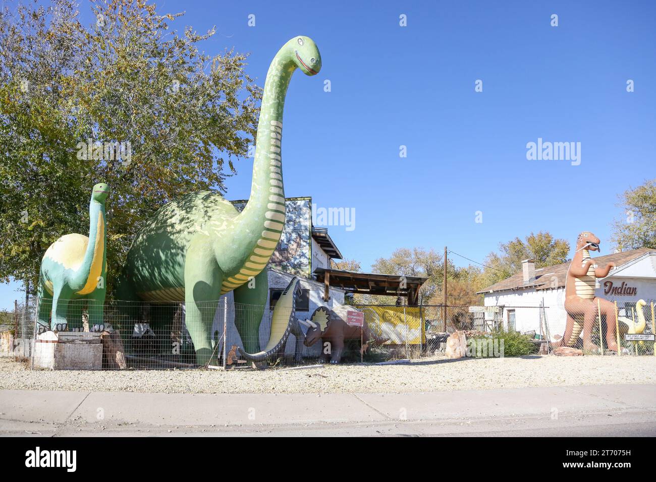 Rainbow Rock Shop in Holbrook, Arizona Stock Photo - Alamy