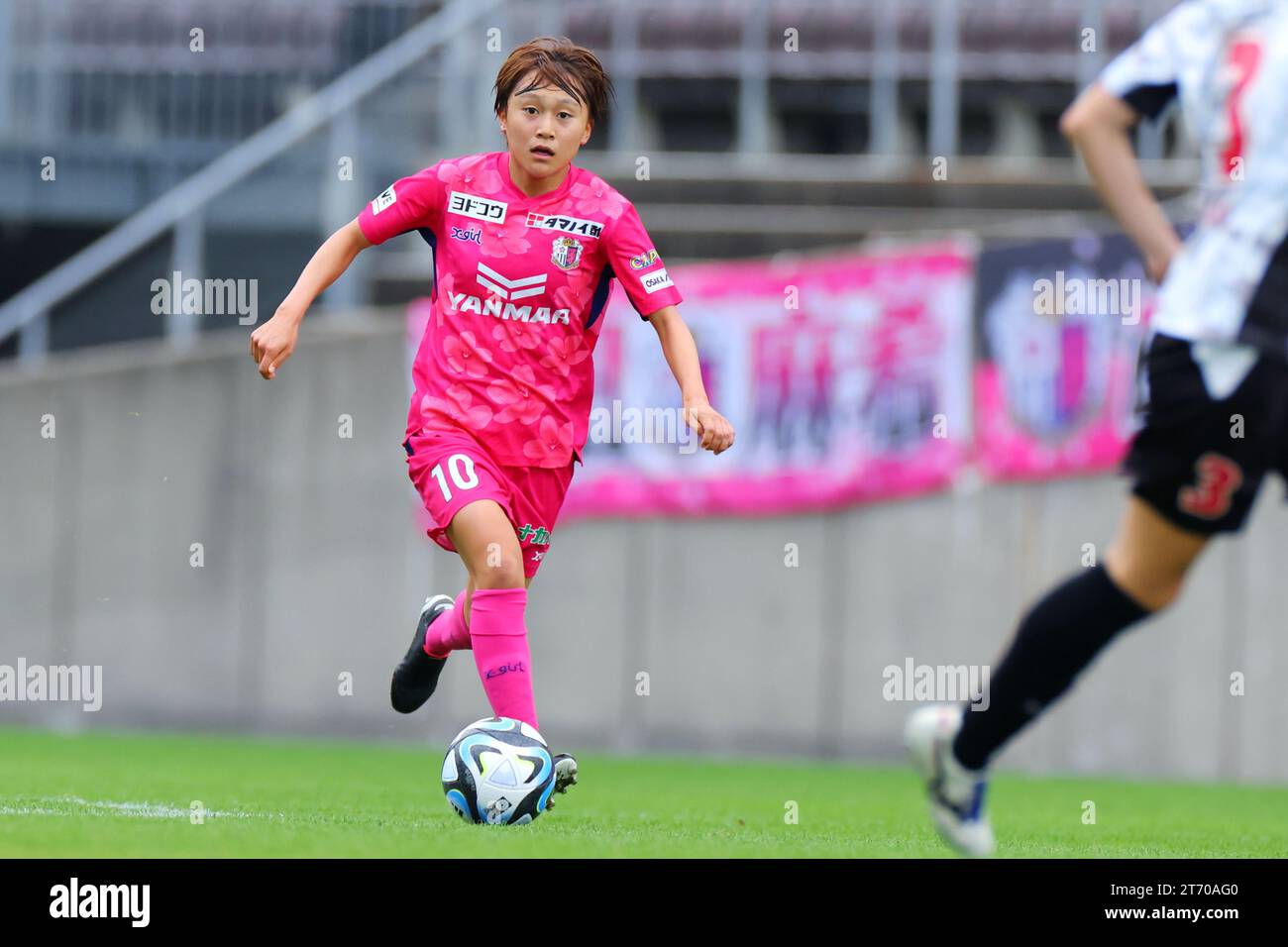 Shinomi Koyama (Cerezo Ladies), NOVEMBER 12, 2023 - Football / Soccer : 2023-24 WE League match ...