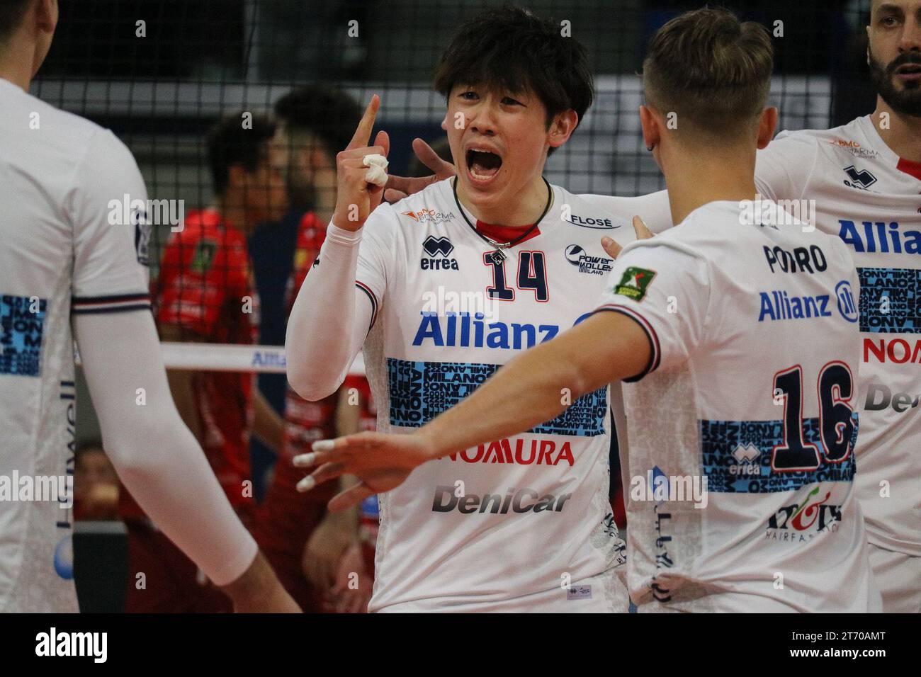 Yuki ishikawa volleyball hi-res stock photography and images - Alamy