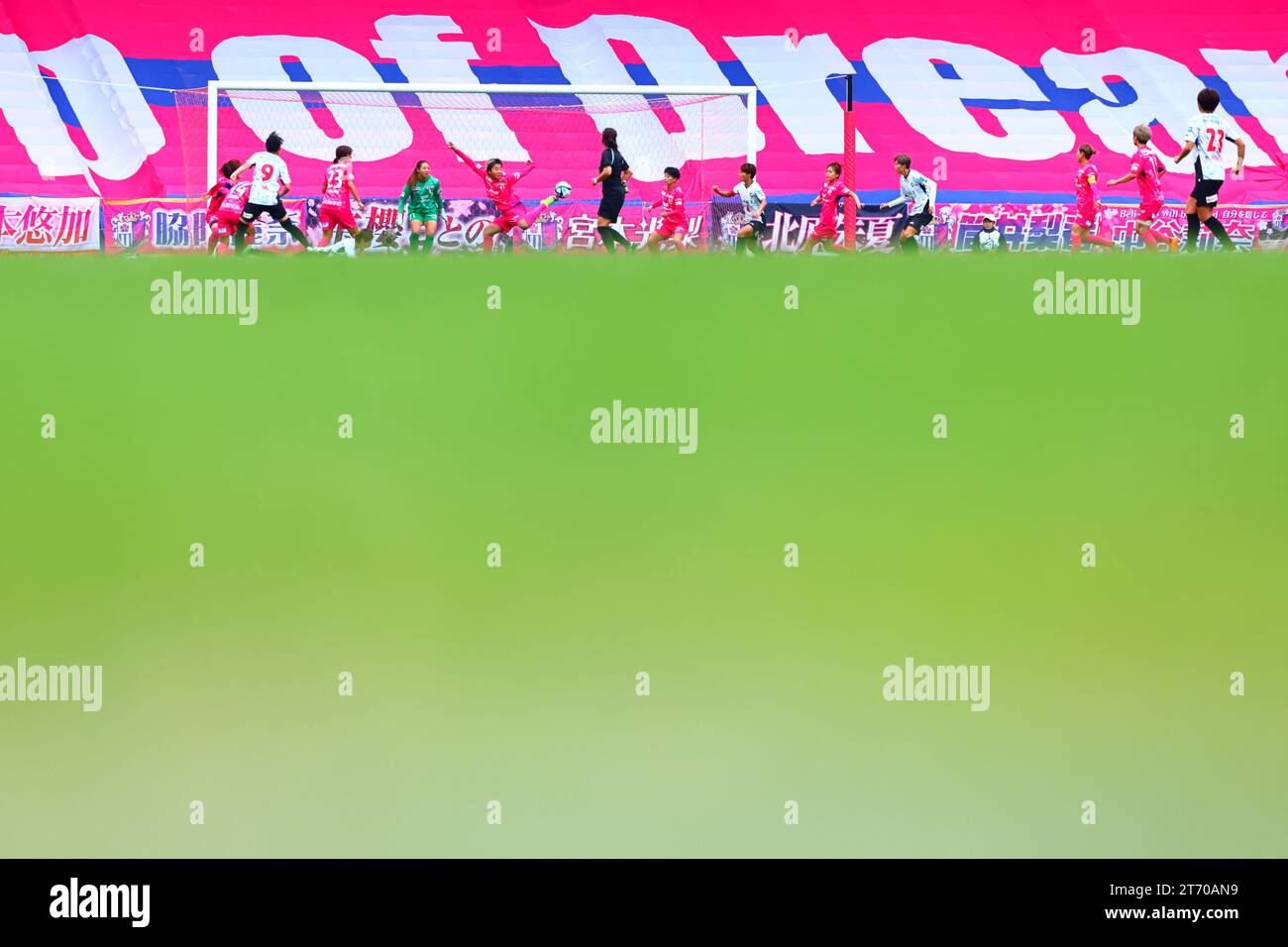 Two team groups, NOVEMBER 12, 2023 - Football / Soccer : 2023-24 WE League match between Cerezo ...