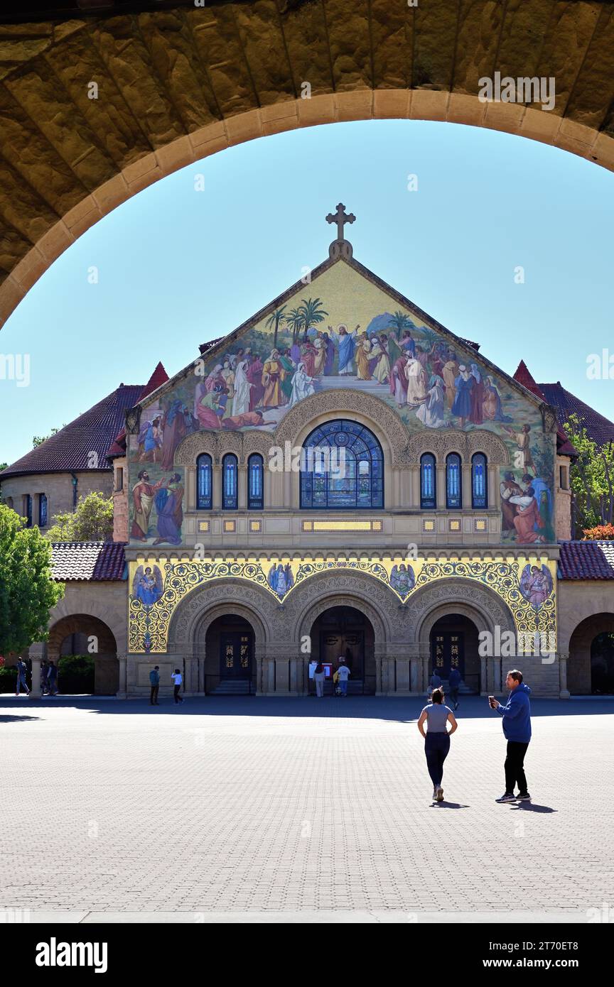 Stanford, California, USA. Stanford Memorial Church as seen through an ...