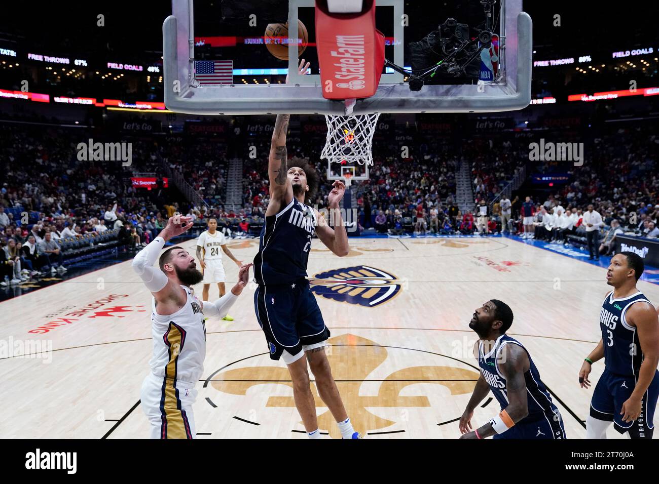 Dallas Mavericks center Dereck Lively II (2) tries to block a shot by ...