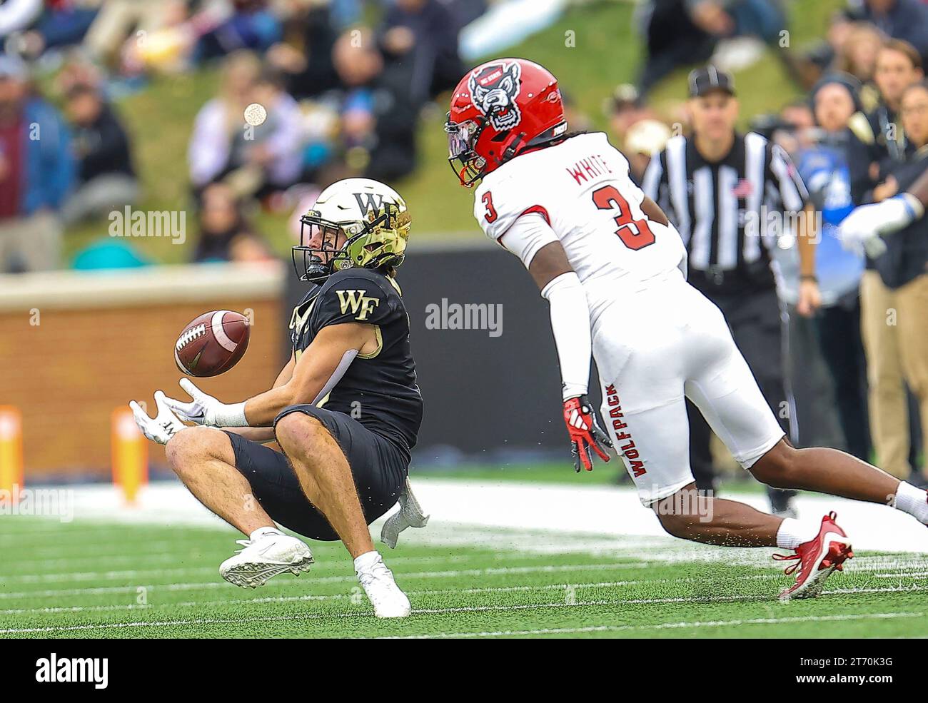 November 11,2023: Wake Forest junior Taylor Morin (2) attempts to catch ...