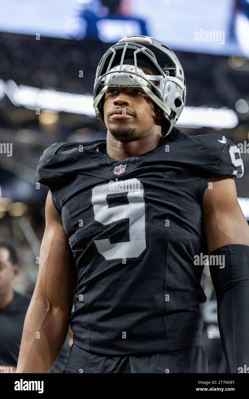Las Vegas Raiders defensive end Tyree Wilson (9) leaves the field after ...