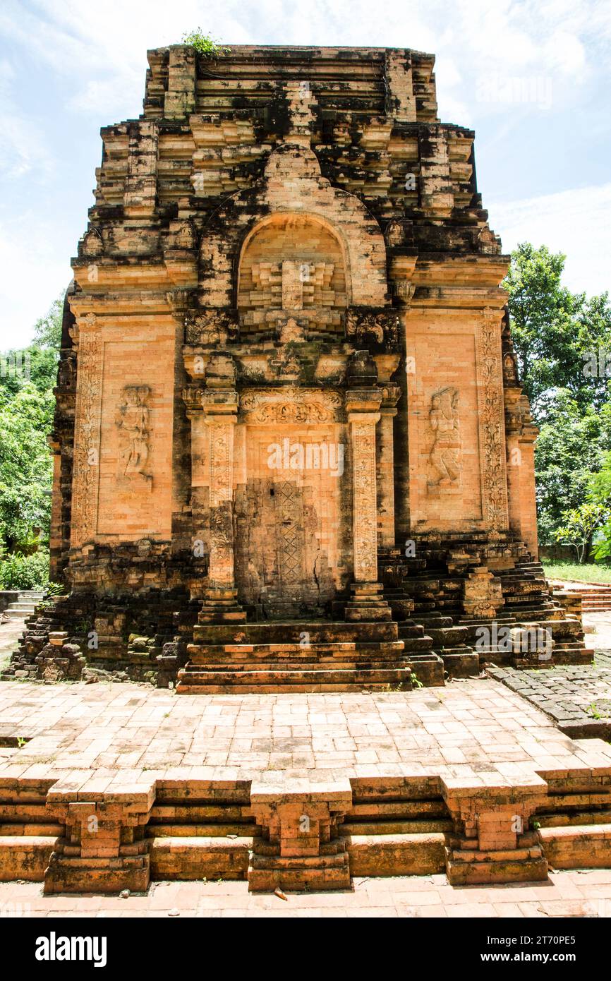 Chop mat temple hi-res stock photography and images - Alamy