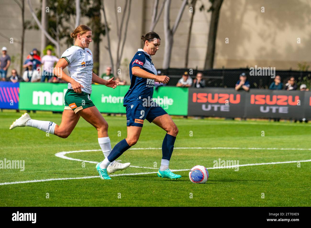 Bundoora, Australia. 12 November, 2023. Melbourne Victory Emily Gielnik ...