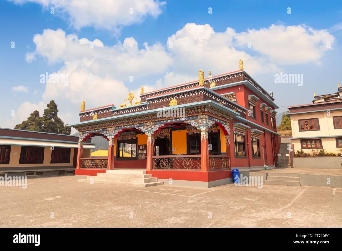 Bengal style architecture hi-res stock photography and images - Alamy