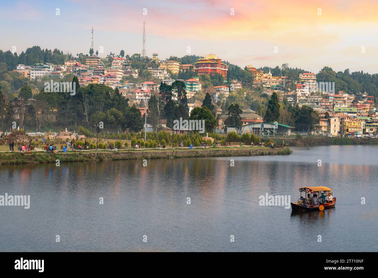 Lake district hill scenery hi-res stock photography and images - Alamy