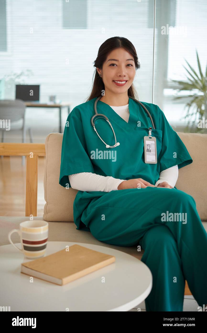 Hospital rest area hi-res stock photography and images - Alamy