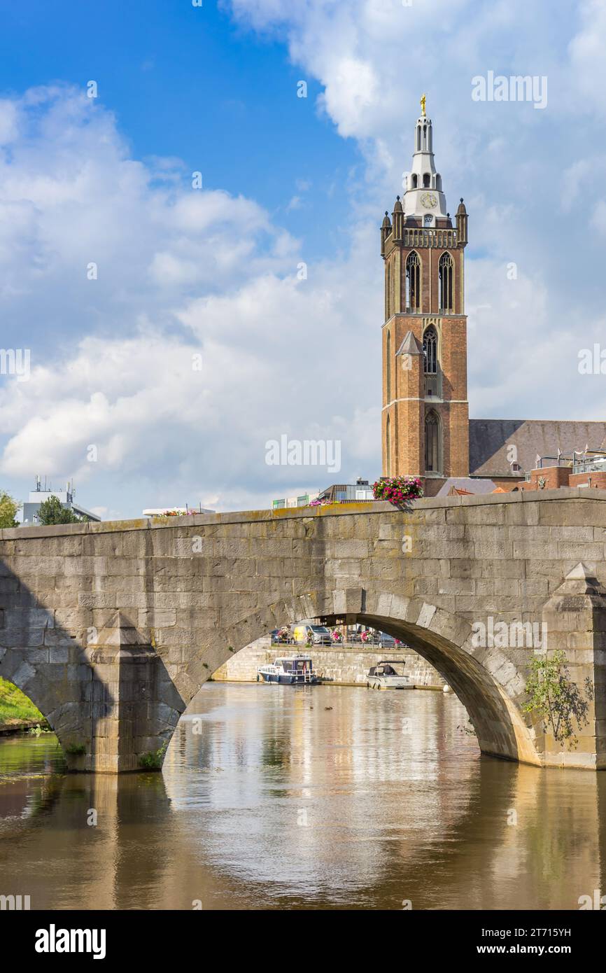 Round arch of the historic bridge in Roermond, Netherlands Stock Photo ...