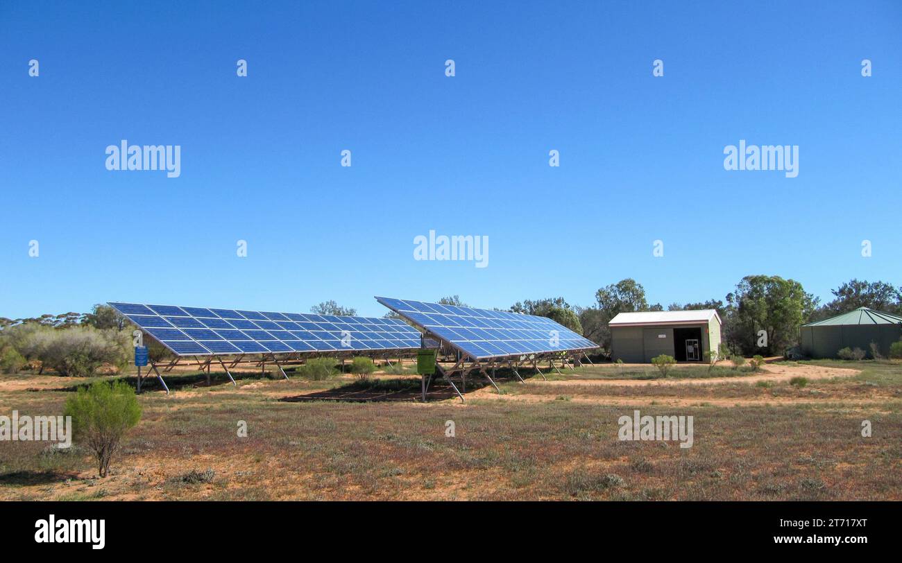 A large solar farm with an array of photovoltaic solar panels Stock ...