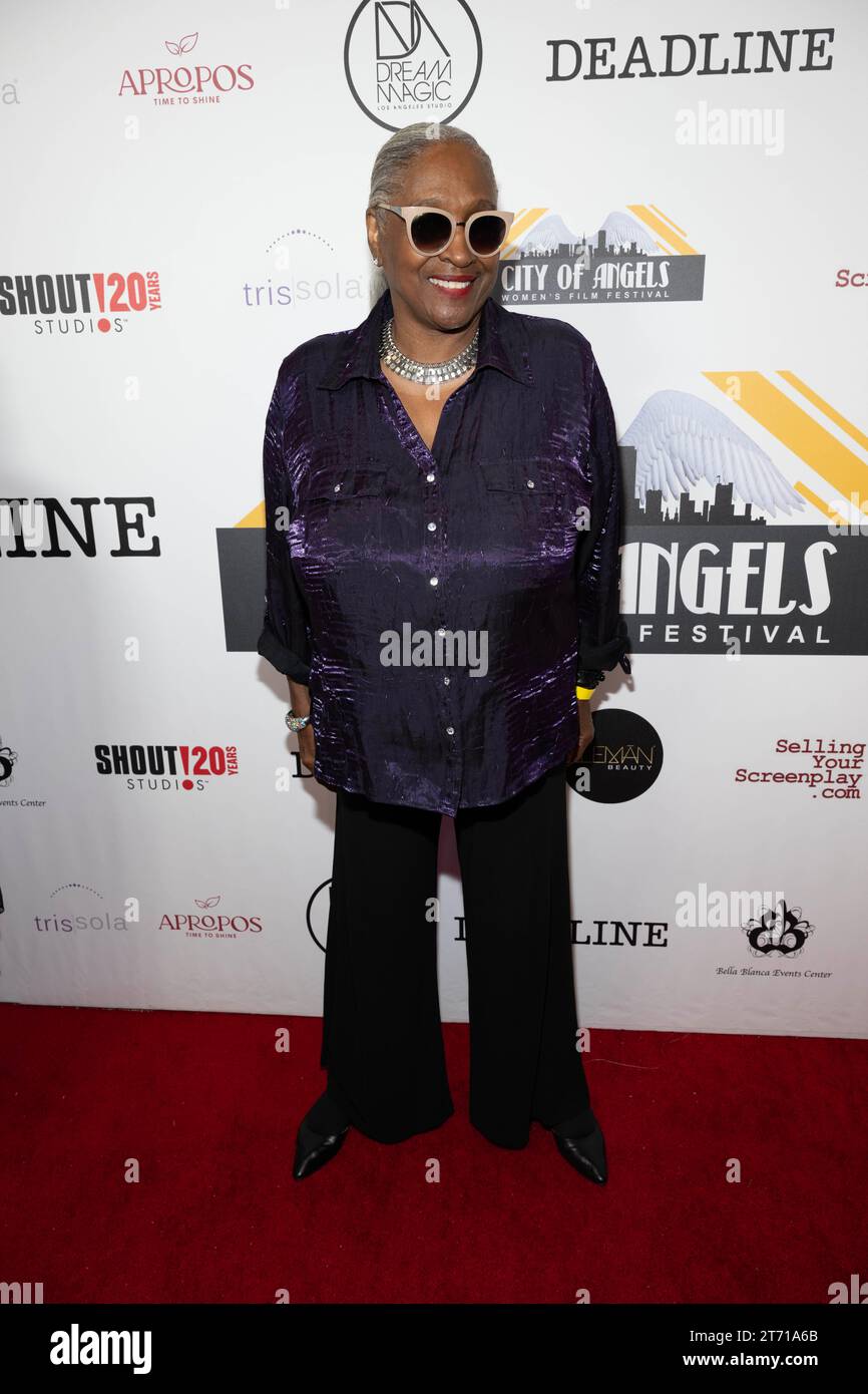 Barbara roberts hi-res stock photography and images - Alamy