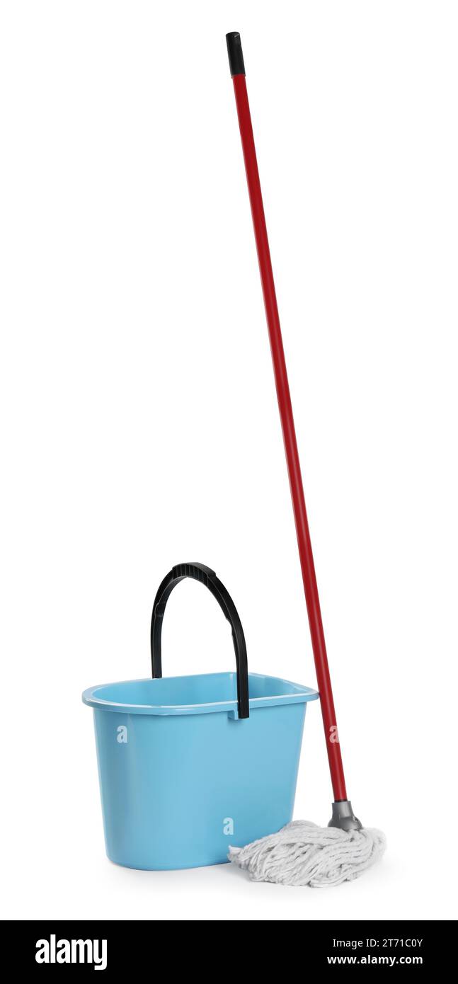 String mop and bucket isolated on white Stock Photo - Alamy