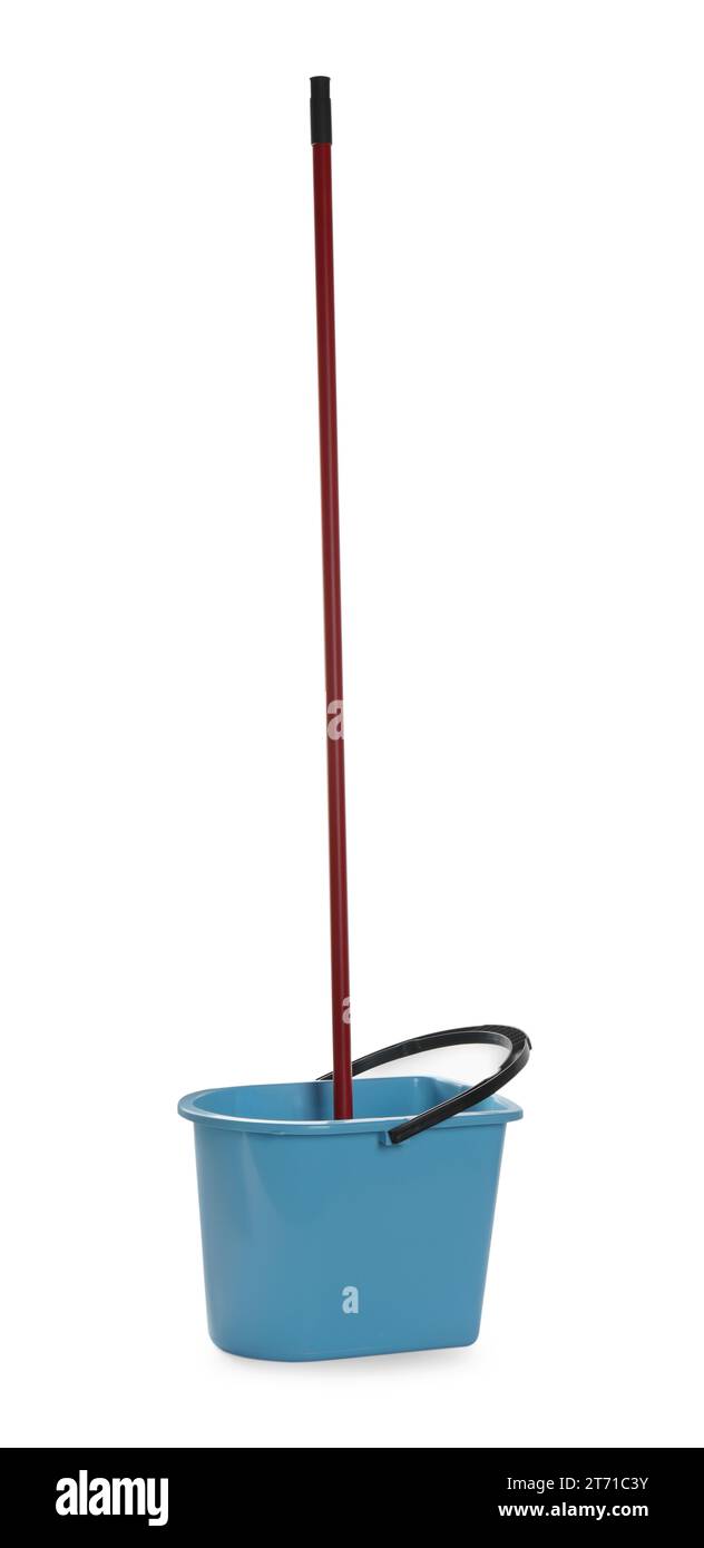 String mop and bucket isolated on white Stock Photo - Alamy
