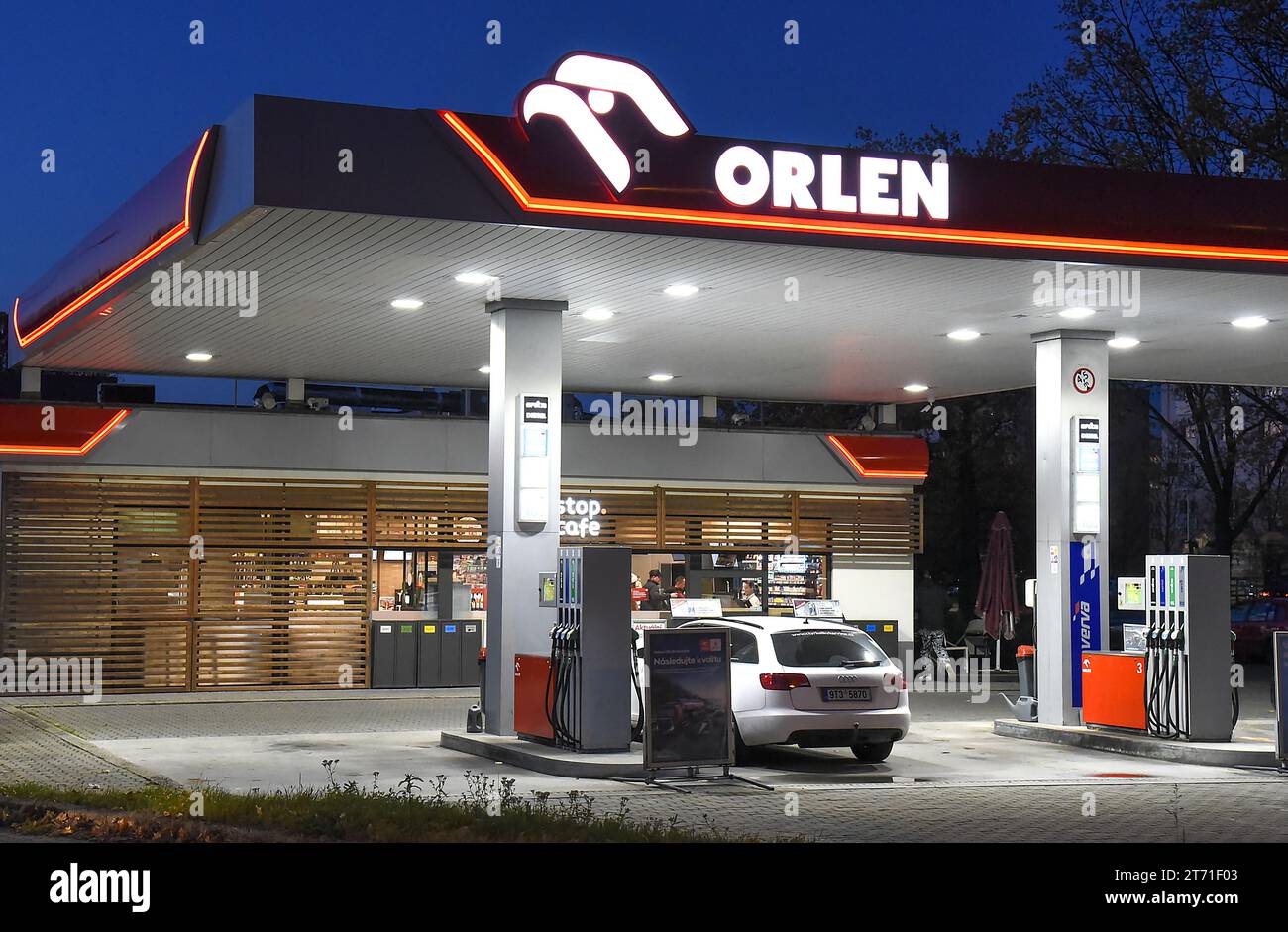 The price of petrol Natural 95 is now stagnating after a drop in ...