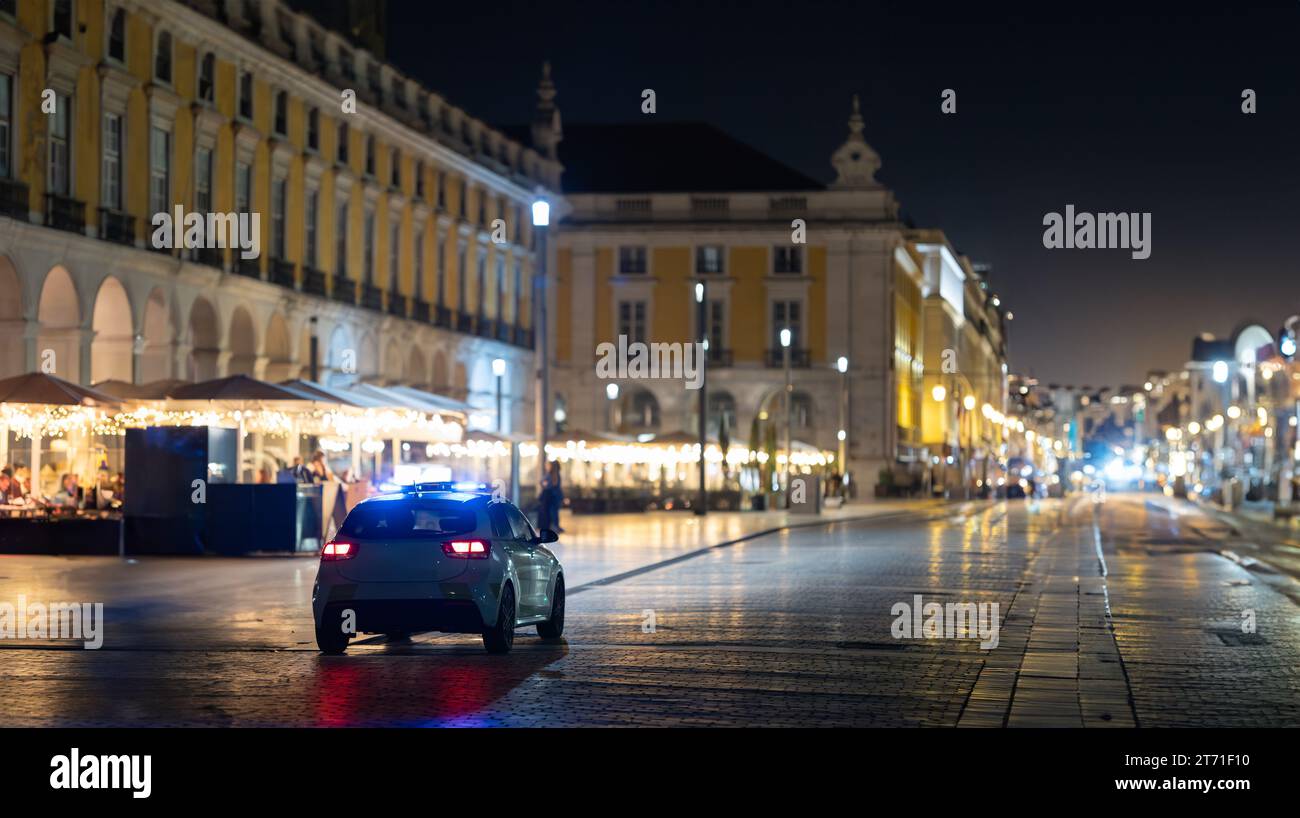 Nighttime police response hi-res stock photography and images - Alamy